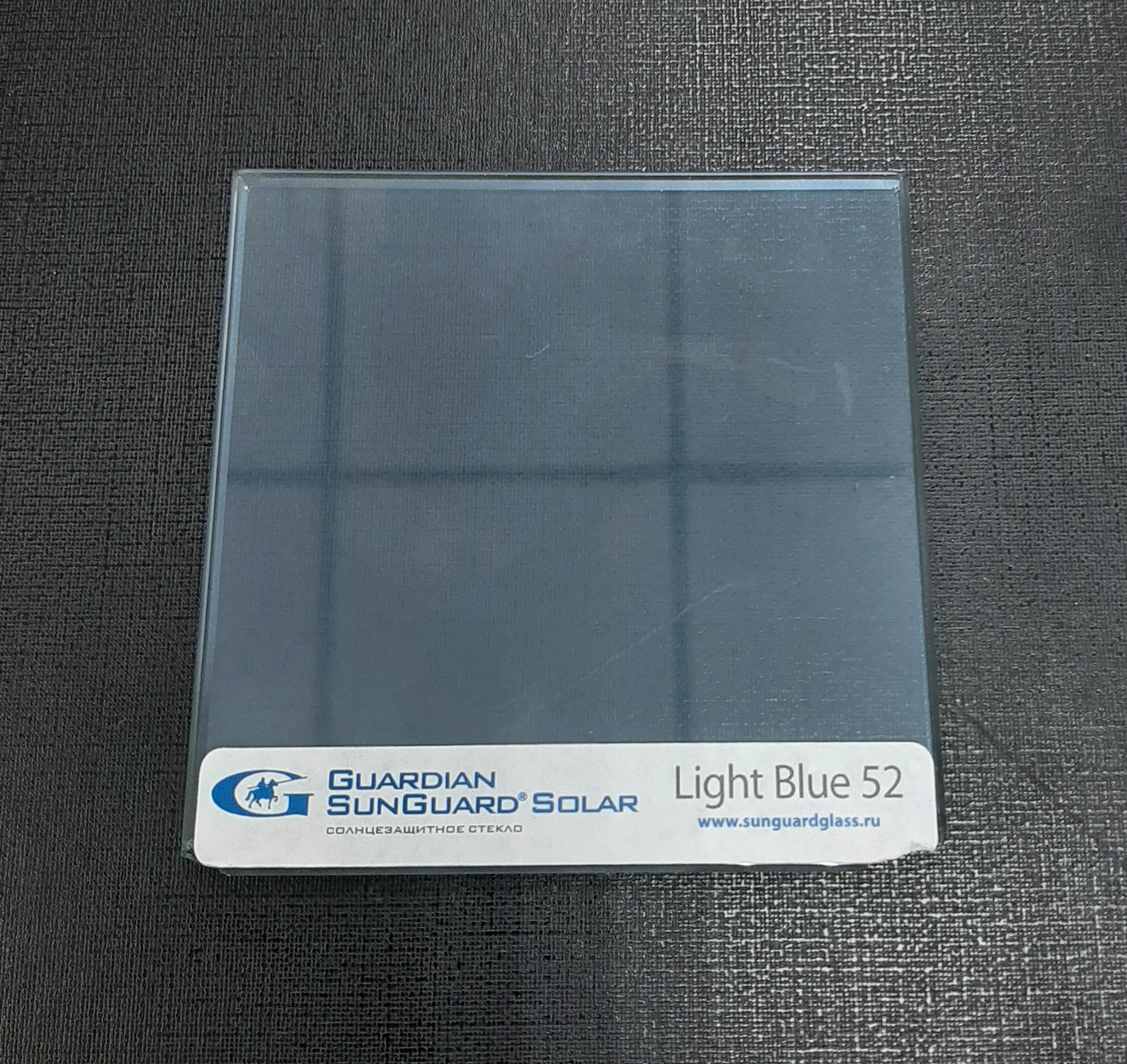 Фотографии стекла AGC и Larta